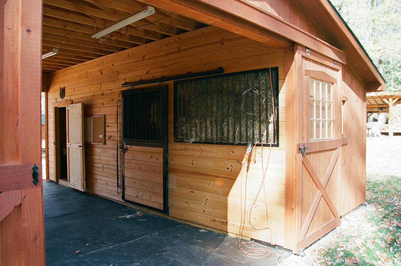 Photo Feature: 30' x 24' Center Aisle Horse Barn, Columbia, CT | The ...