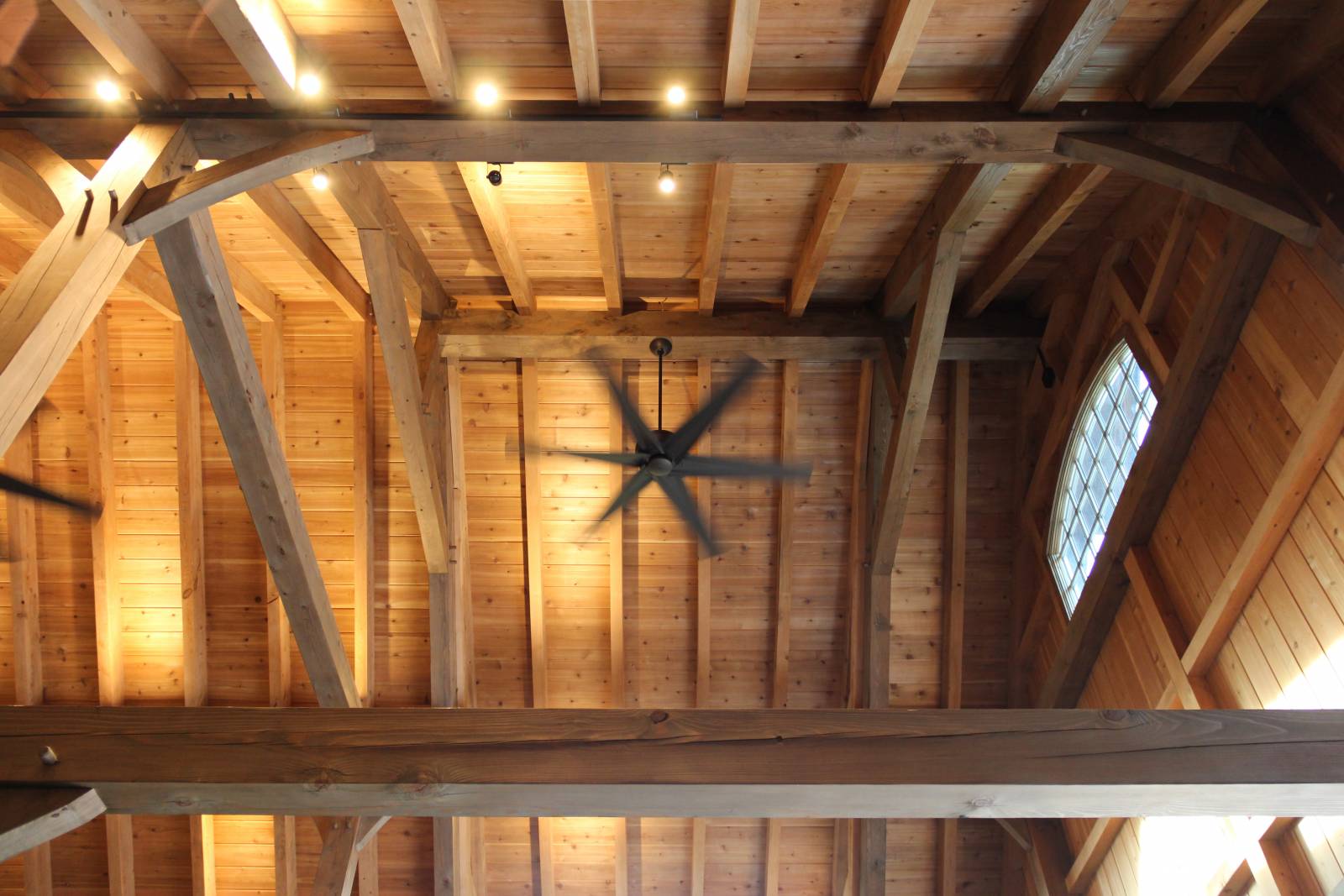 39' x 45' Saratoga Post & Beam Barn, Southbury, CT | The Barn Yard