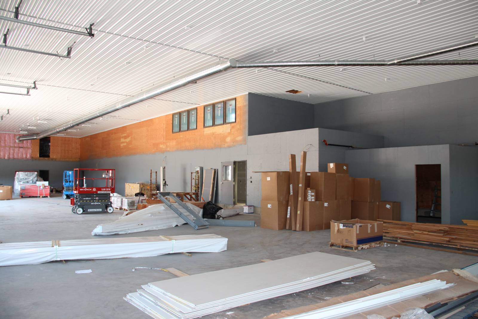 Great Progress at New Manufacturing & Design Facility | The Barn Yard