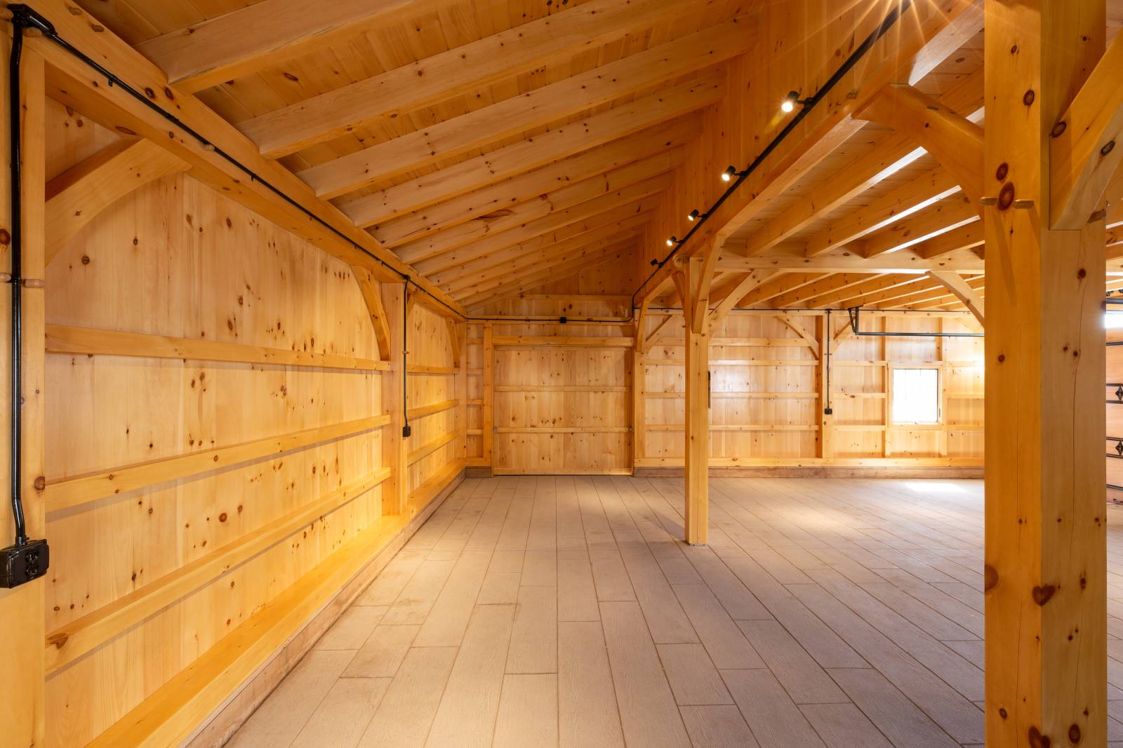 NEW! Updated 32' x 32' Lenox Carriage Barn on Display | The Barn Yard