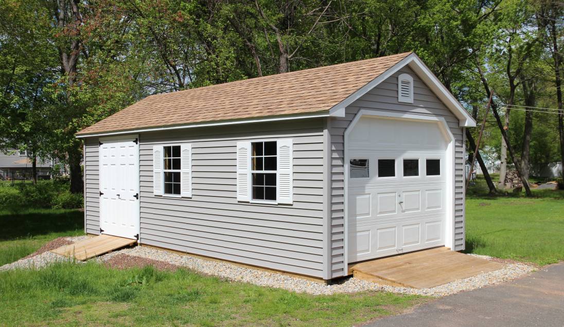 Traditional Cape Garage | The Barn Yard