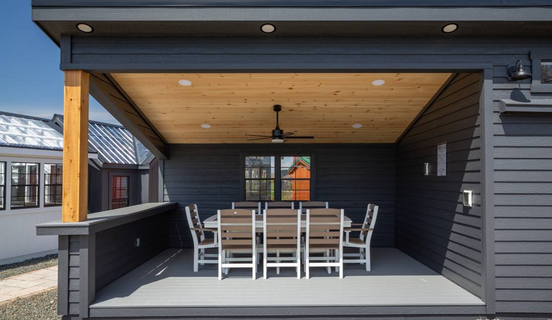 Modern Studio Pool House | The Barn Yard