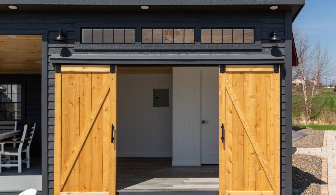 Modern Studio Pool House | The Barn Yard